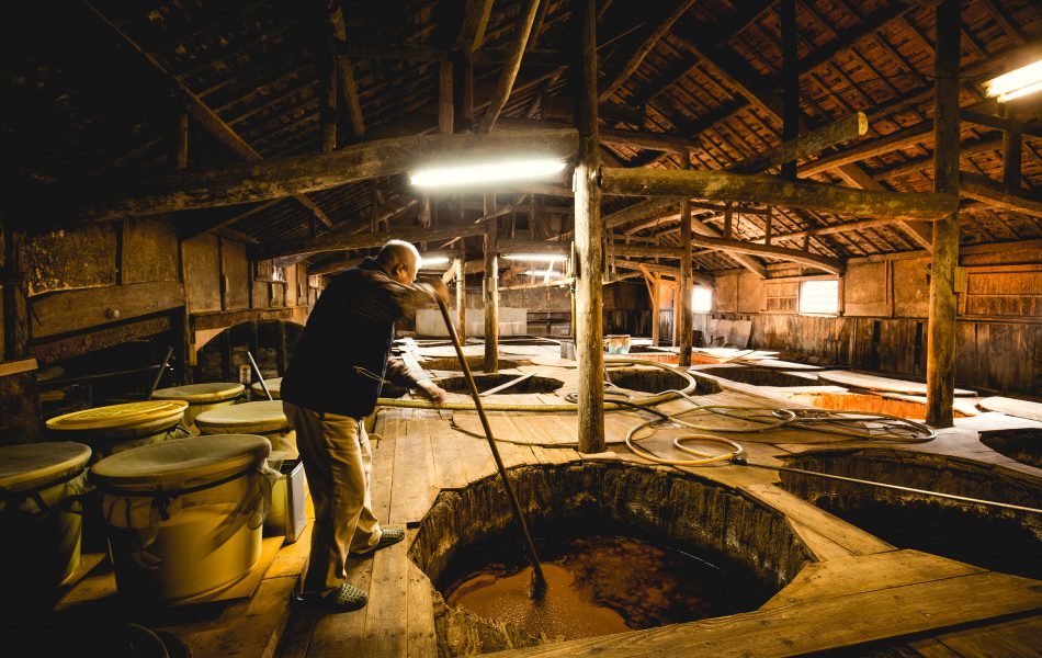 フジマルツ だし醤油 1L – AINAN STAND